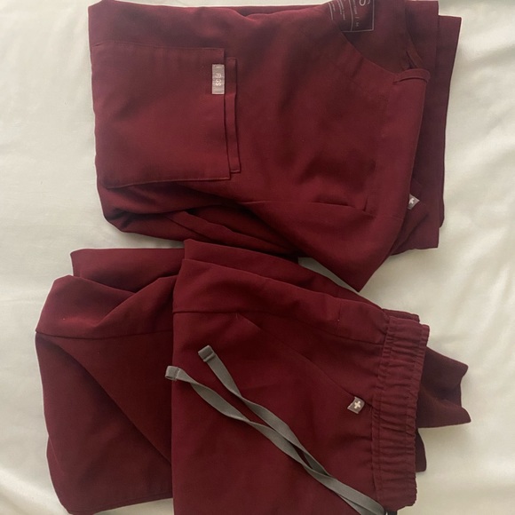 Figs | Shirts | Burgundy Mens Figs Set | Poshmark
